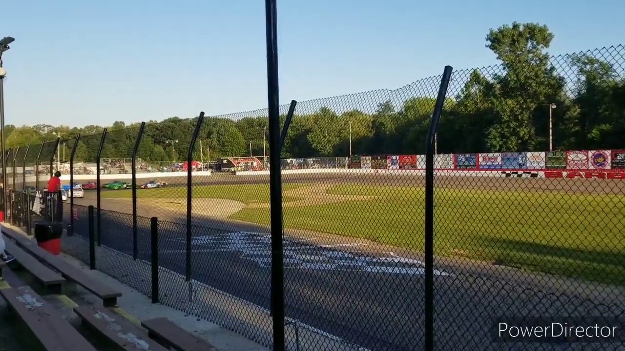 Midvale Compacts Heat Race Barberton Speedway August 8th 2020 - YouTube