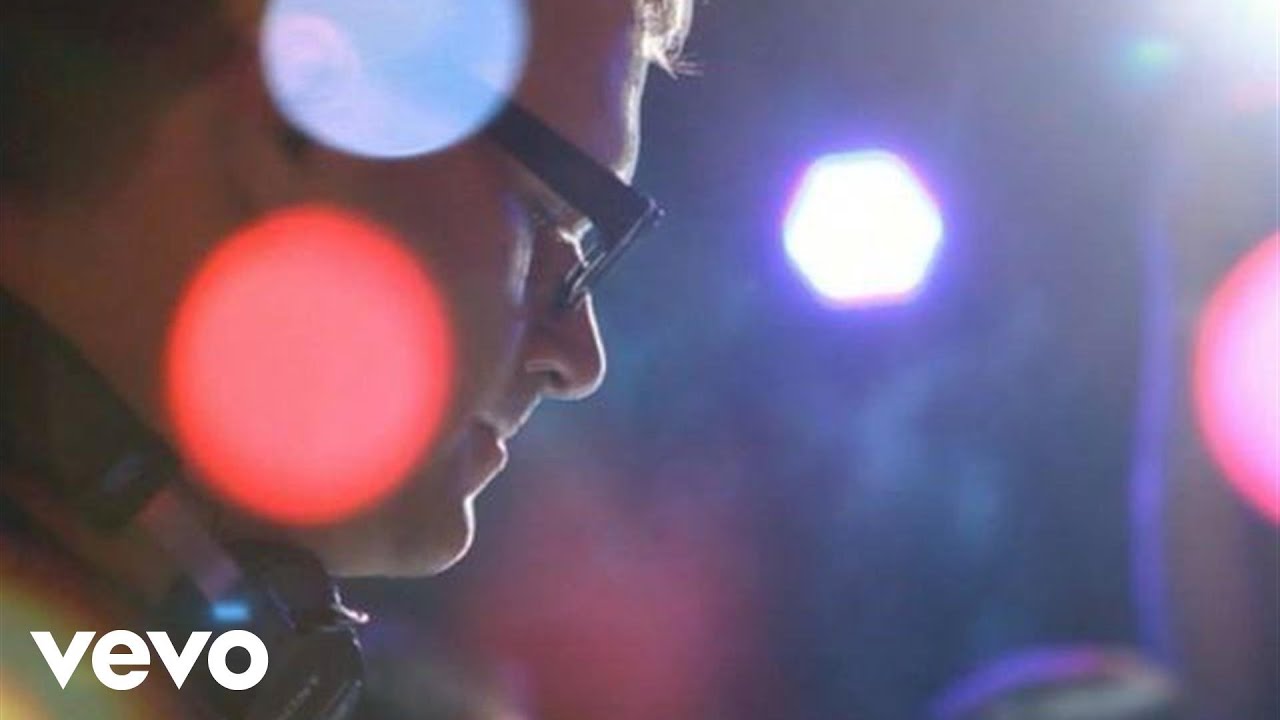 Maximum Balloon - DJ Set @ Bardot - YouTube