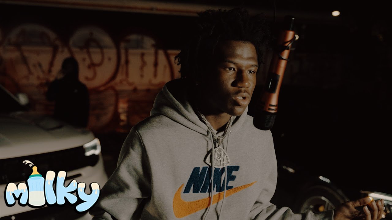 Lil Vic - Im The One (Official Mic Video) - YouTube