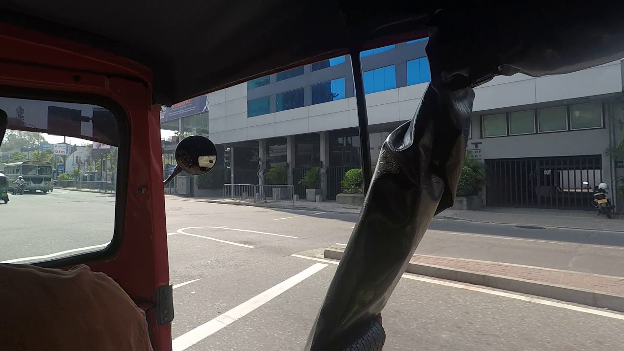 TukTuk ride at Union Place Colombo 02, Sri Lanka 🇱🇰 - YouTube