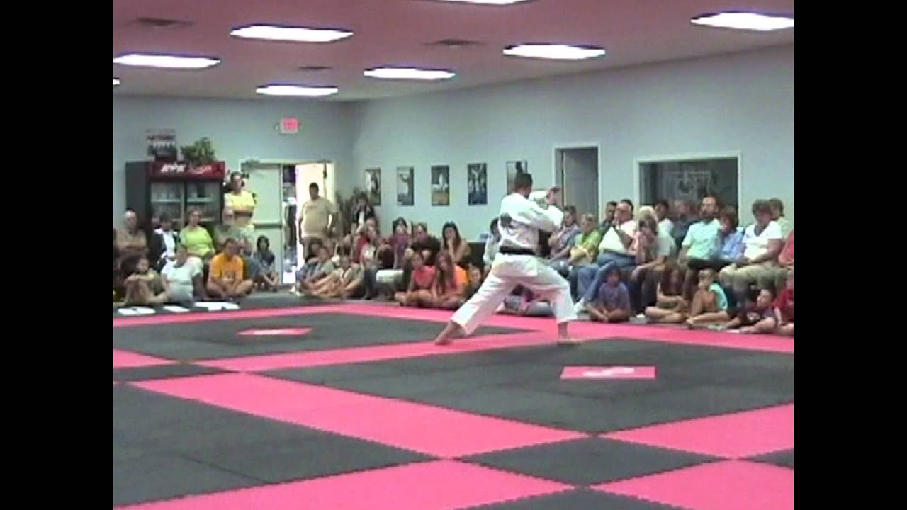 Gae Beck kata - YouTube