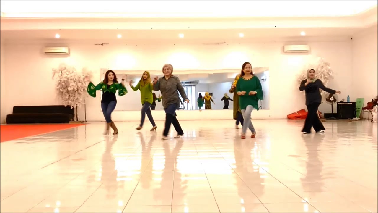 Maria Cha Cha Cha Linedance by mbahWir INA, Jan 2017 - YouTube