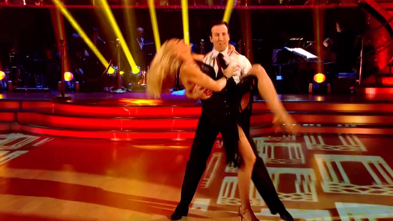 Jerry Hall & Anton du Beke - Cha Cha Cha - Strictly Come Dancing 2012 ...