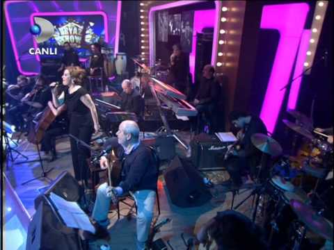 Zuhal Olcay & Bülent Ortaçgil - Benimle oynarmısın? (Beyaz Show)