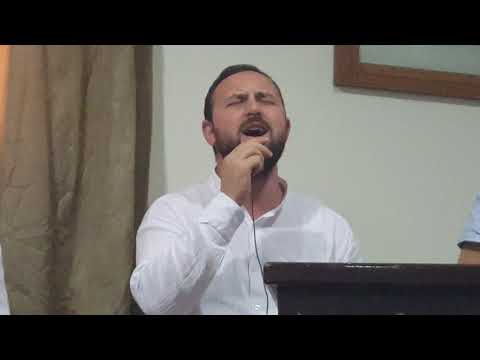 Mekke'de muhteşem ilahi ve kaside- Millet camii imam hatibi Abdurrahman Ayaz