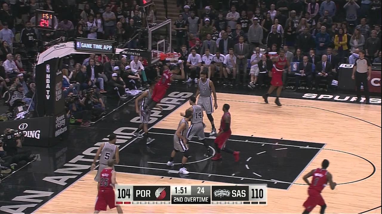 Damian Lillard Two Hand Slam in 2OT - YouTube