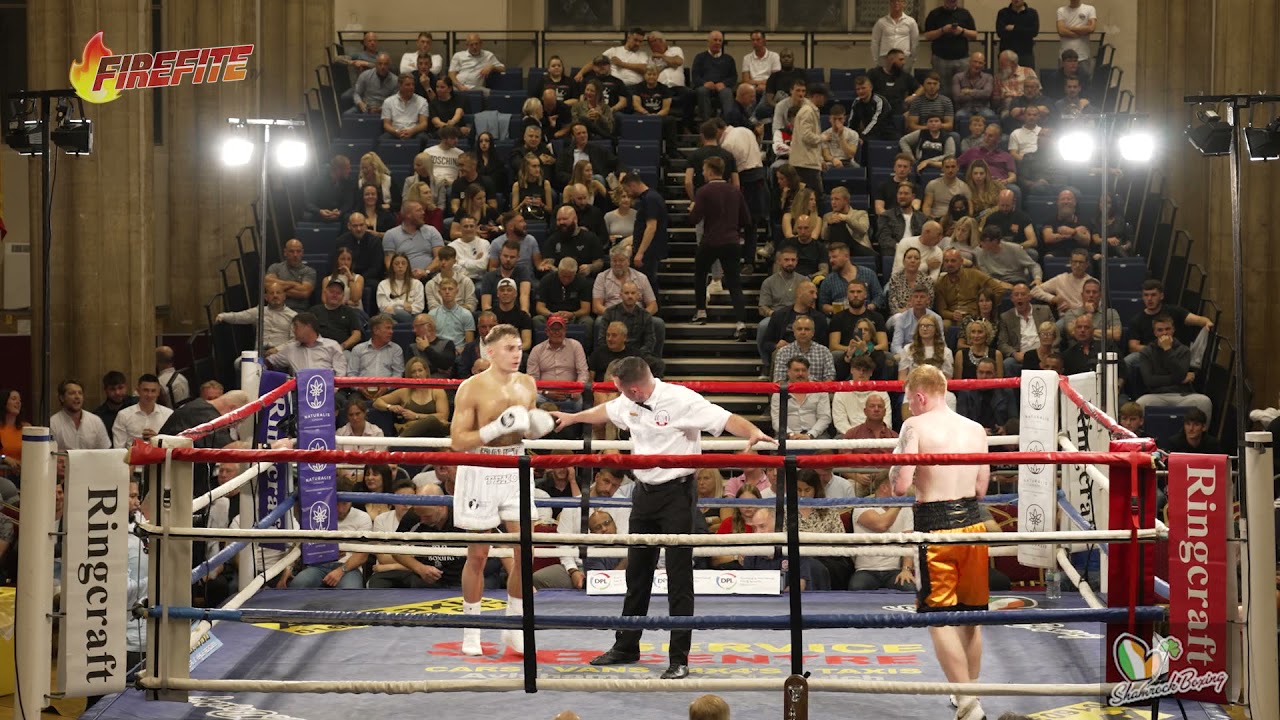 Frankie Davey vs Charlie Sheldon, Professional Boxing Debut, The Halls ...
