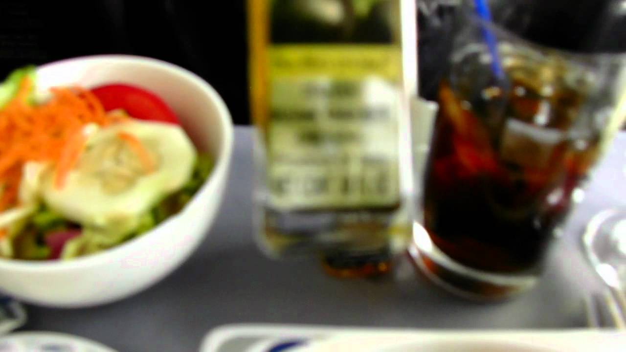 HD Continental Airlines Food Service in First Class International Lunch ...