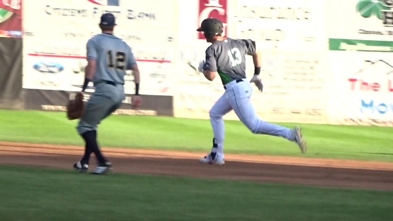 KAMERON MISNER SHOWS OFF HIS SPEED WITH A DOUBLE!! - YouTube
