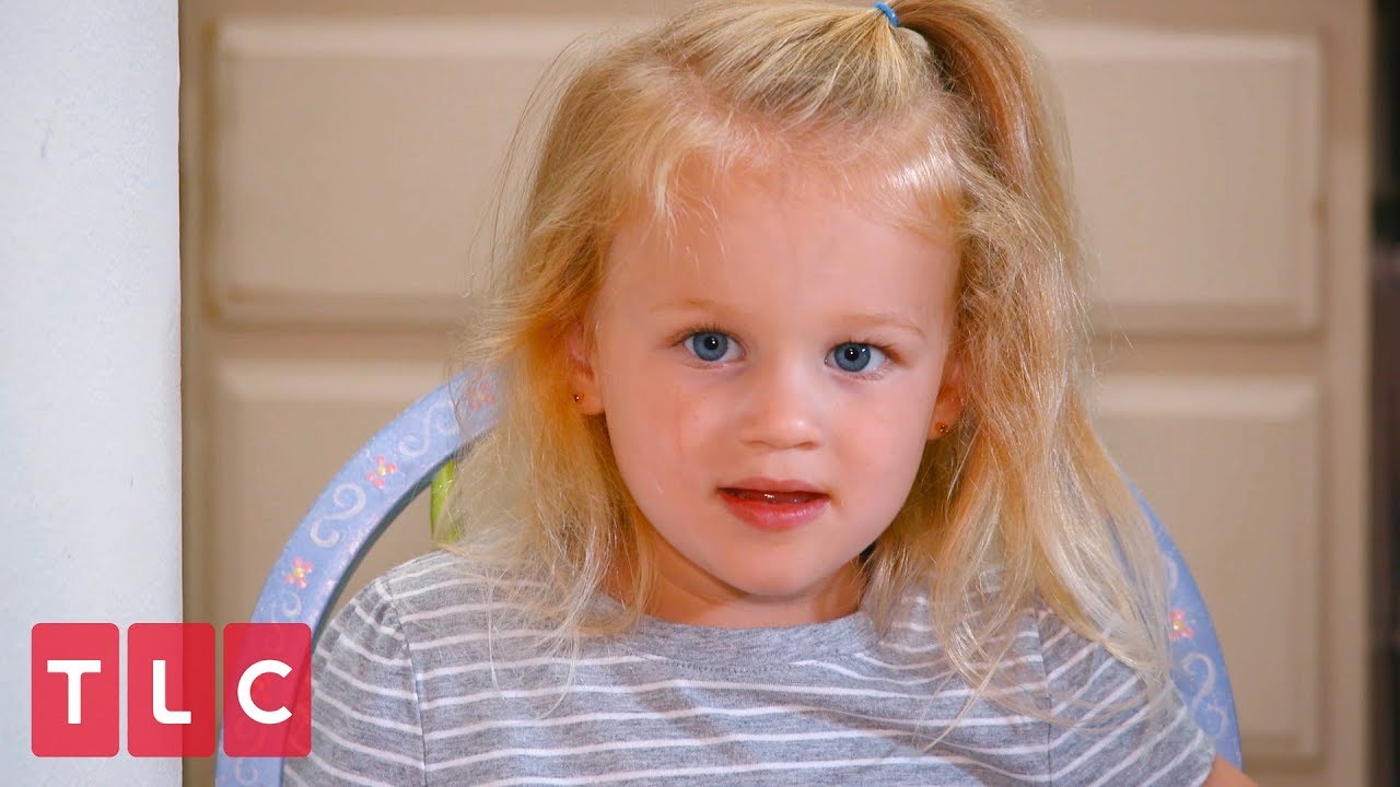 Riley's First Day of Pre-K! | OutDaughtered - YouTube