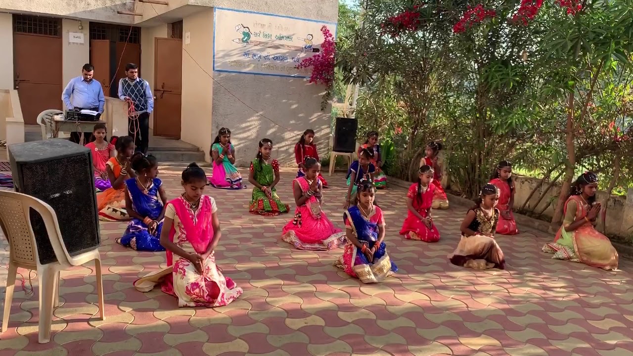Svagat geet Hadmatiya school - YouTube