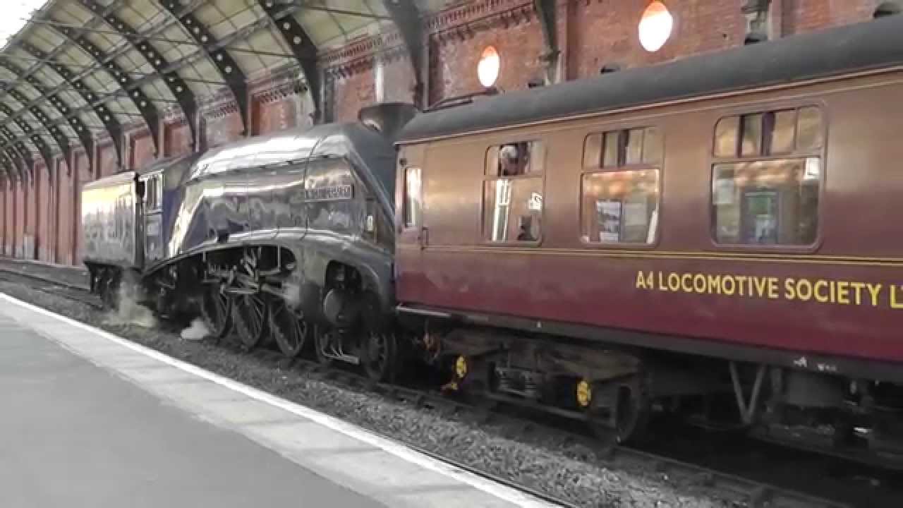 LNER A4 Pacific No 60007 'Sir Nigel Gresley' at Darlington - 5Z67 ...