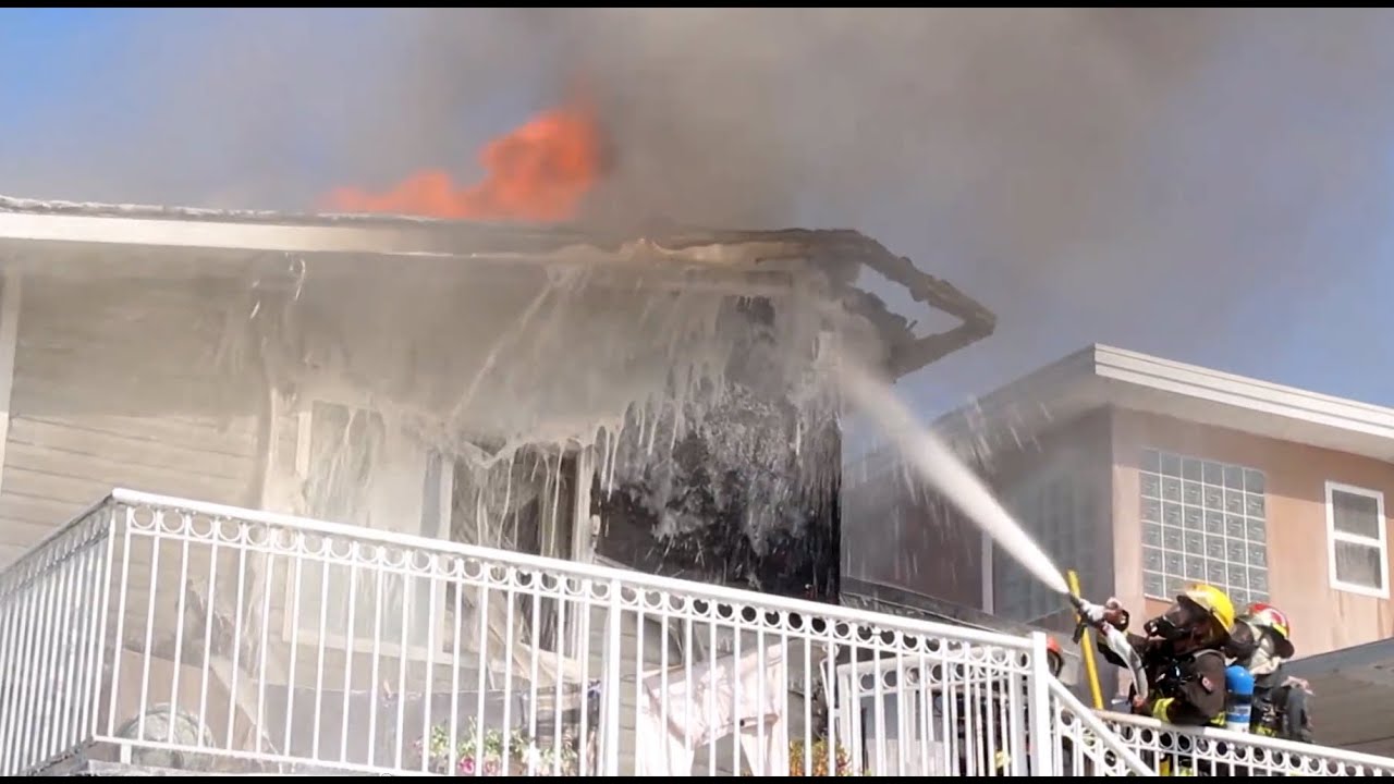 Offensive attack at a Vancouver house fire - YouTube