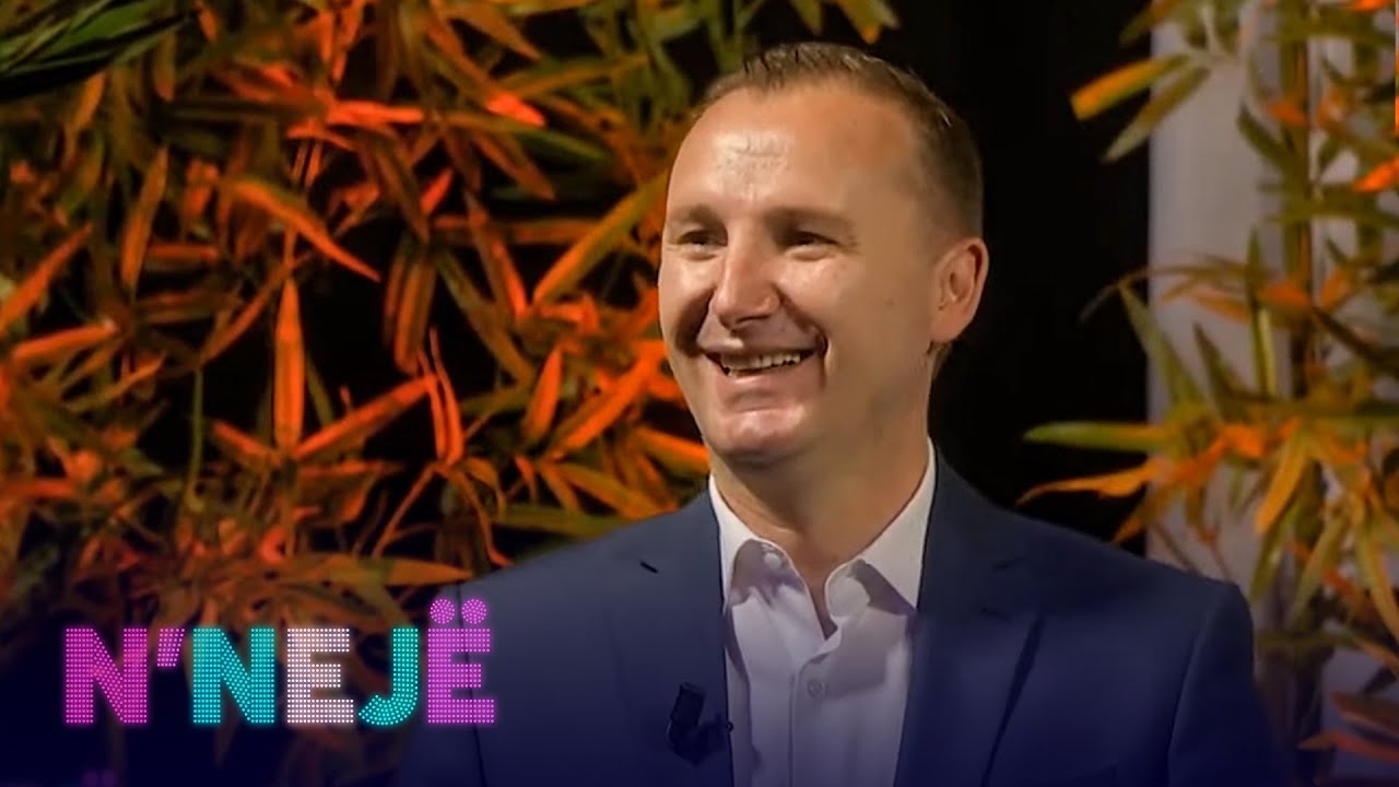 Armend Zemaj përtej politikës! - YouTube