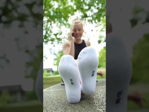 goddess sophie Foot  worship foot kiss foot slave