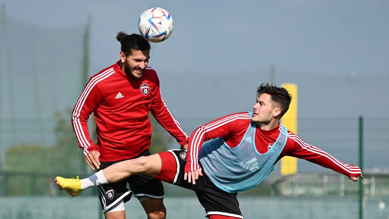 Martin Bukata pred zápasom v Žiline - YouTube