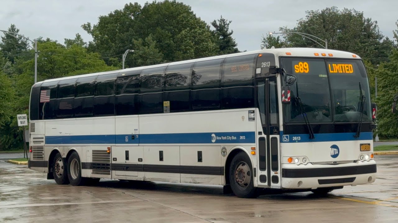 [RARE] MTA NYCB: 2015 Prevost X3-45 #2613 on the S89 to Eltingville at ...
