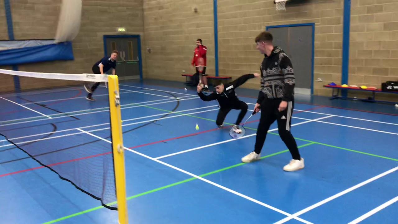 Badminton game 2v2 - YouTube