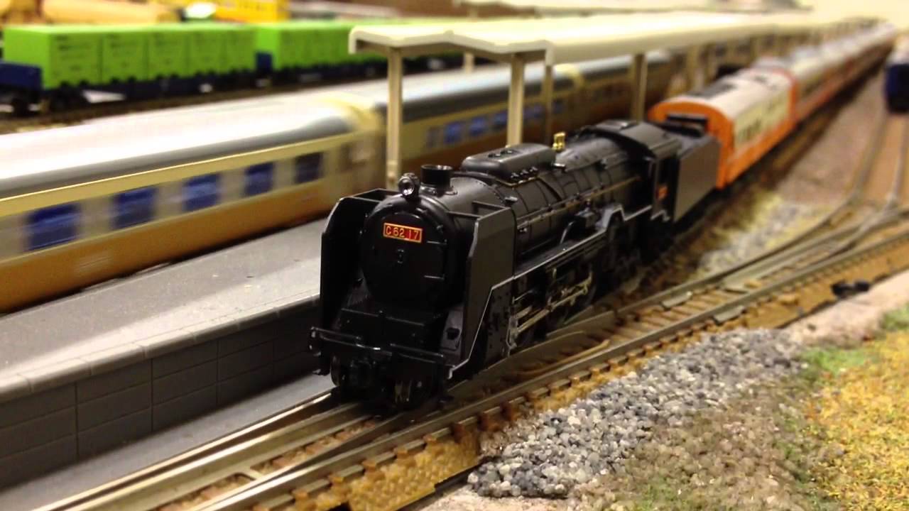 模型EMU100形"自強號"通過 2013,10,13 - YouTube