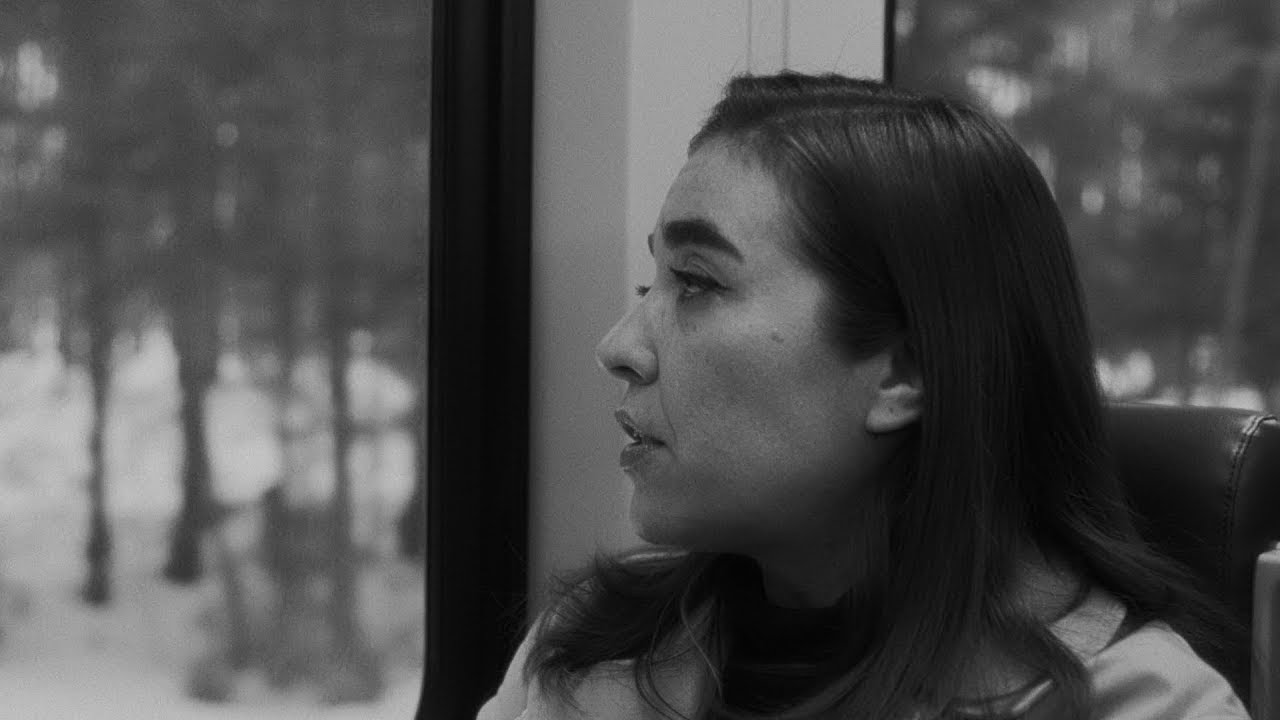 Meggie Lennon - Running Away [Official Video] - YouTube