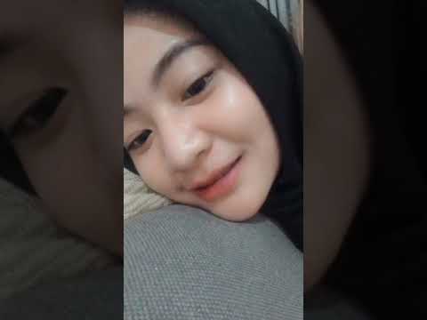 MENTAHAN VIDIO CALL HALU DENGAN CEWEK MULUS CANTIK