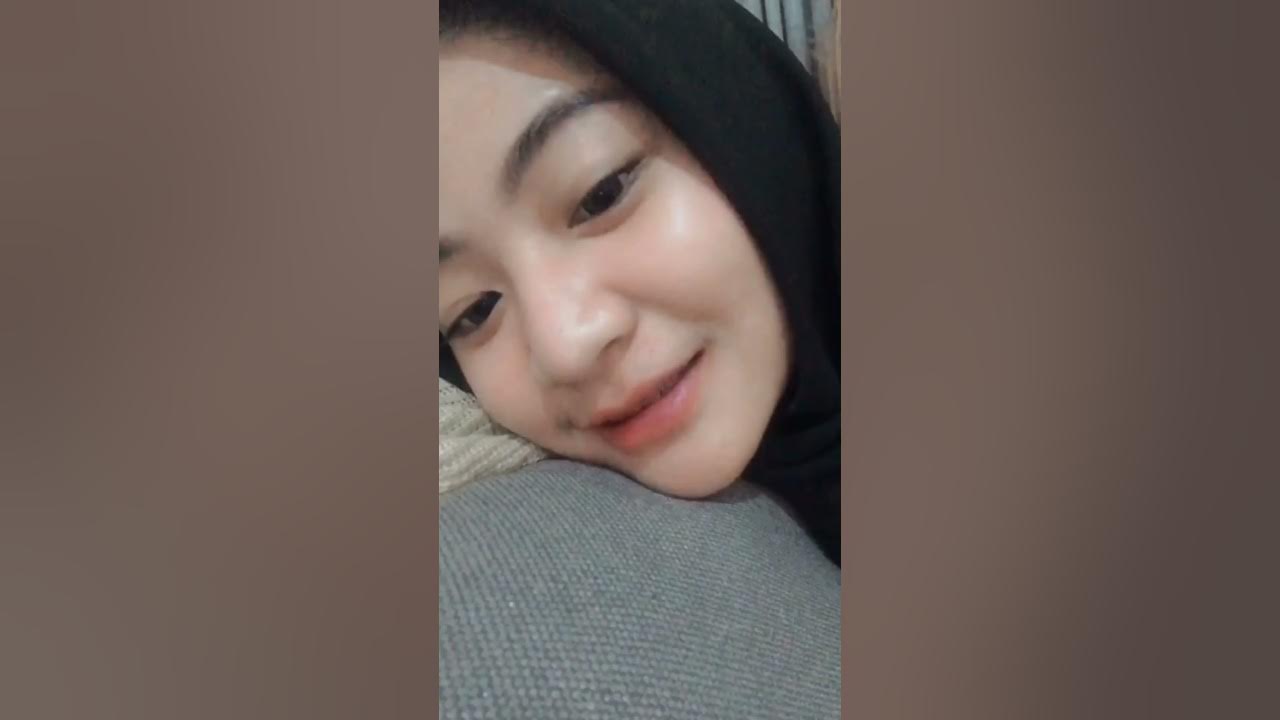 MENTAHAN VIDIO CALL HALU DENGAN CEWEK MULUS CANTIK - YouTube