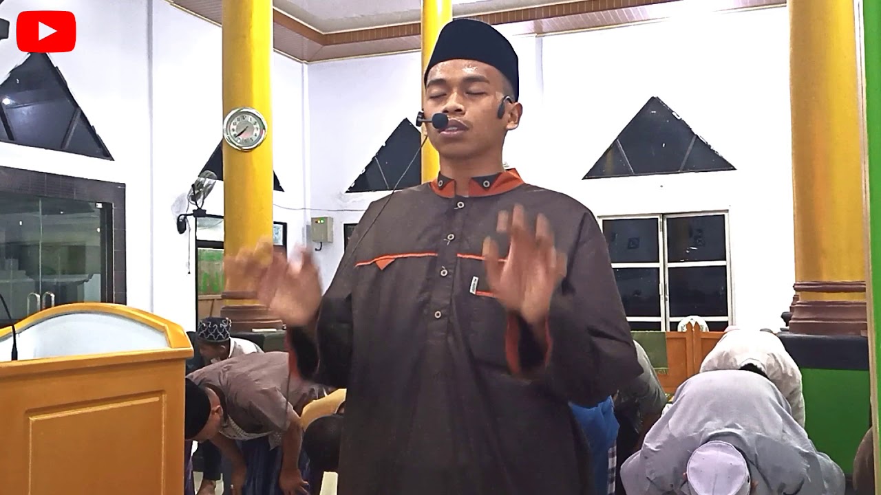 Imam Muda yang Mengikuti Maqam Imam Besar Syekh Misyari Rasyid - YouTube