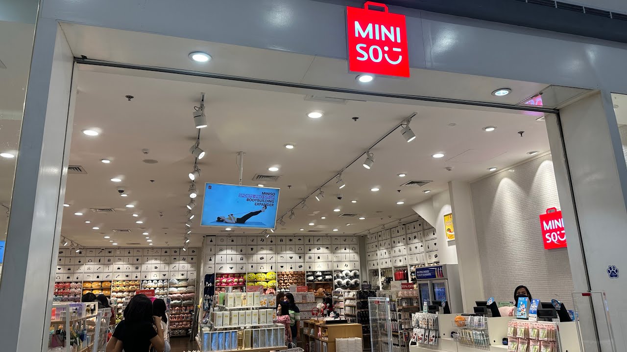 Window Shopping @Miniso - YouTube