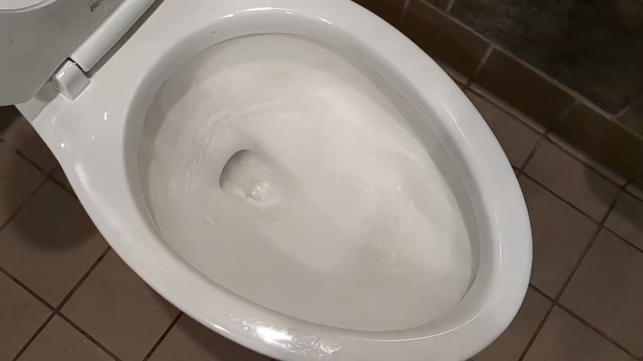 Texas Roadhouse | Men’s Restroom Tour | Rasberry Rd | Crestview, FL ...