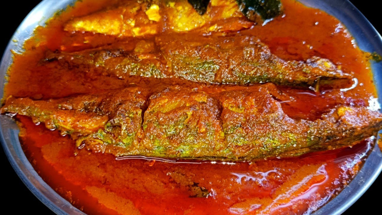 Supper Tasty Bangda Fish Curry 🐟 /बांगड़ा मछली करी #fishcurry - YouTube