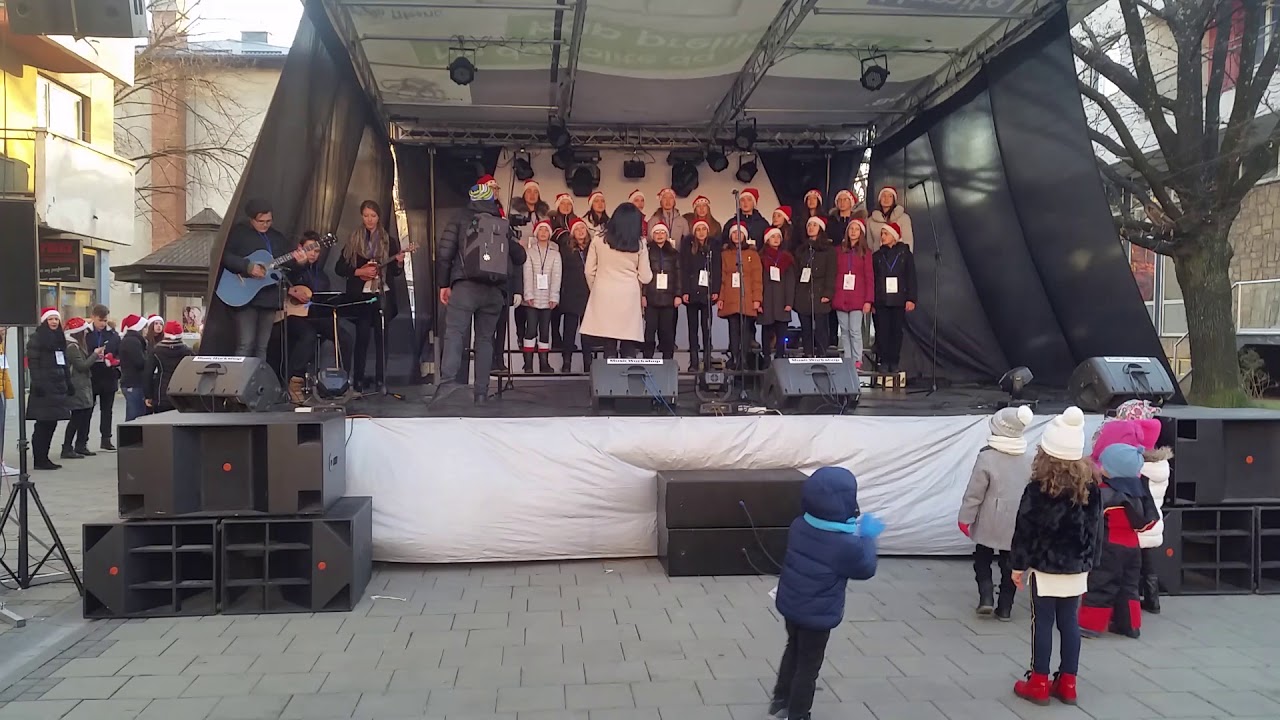 Zvoncici, zvoncici Horoljupci Vokalnog ansambla Bugojno - YouTube