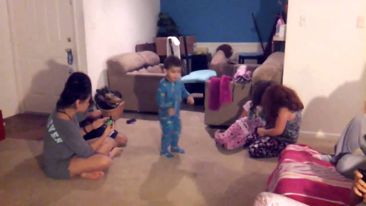 Baby Does Harlem Shake - YouTube