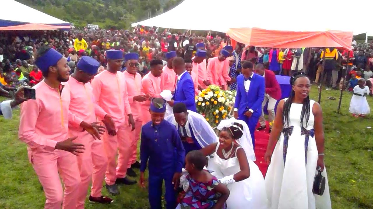 FAITH THERUI WEDS ADISON CHERUIYOT ELECTRIC PERFORMANCE AT THE ...