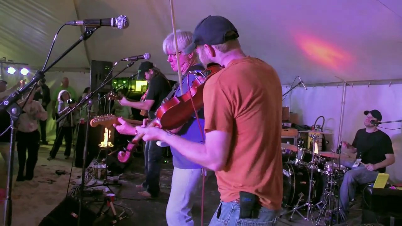 the Southern Drawl Band at the 2018 Stars fell On Alabama Festival "You ...