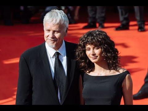 Tim Robbins is divorcing the wife that nobody even knew he had. People ...