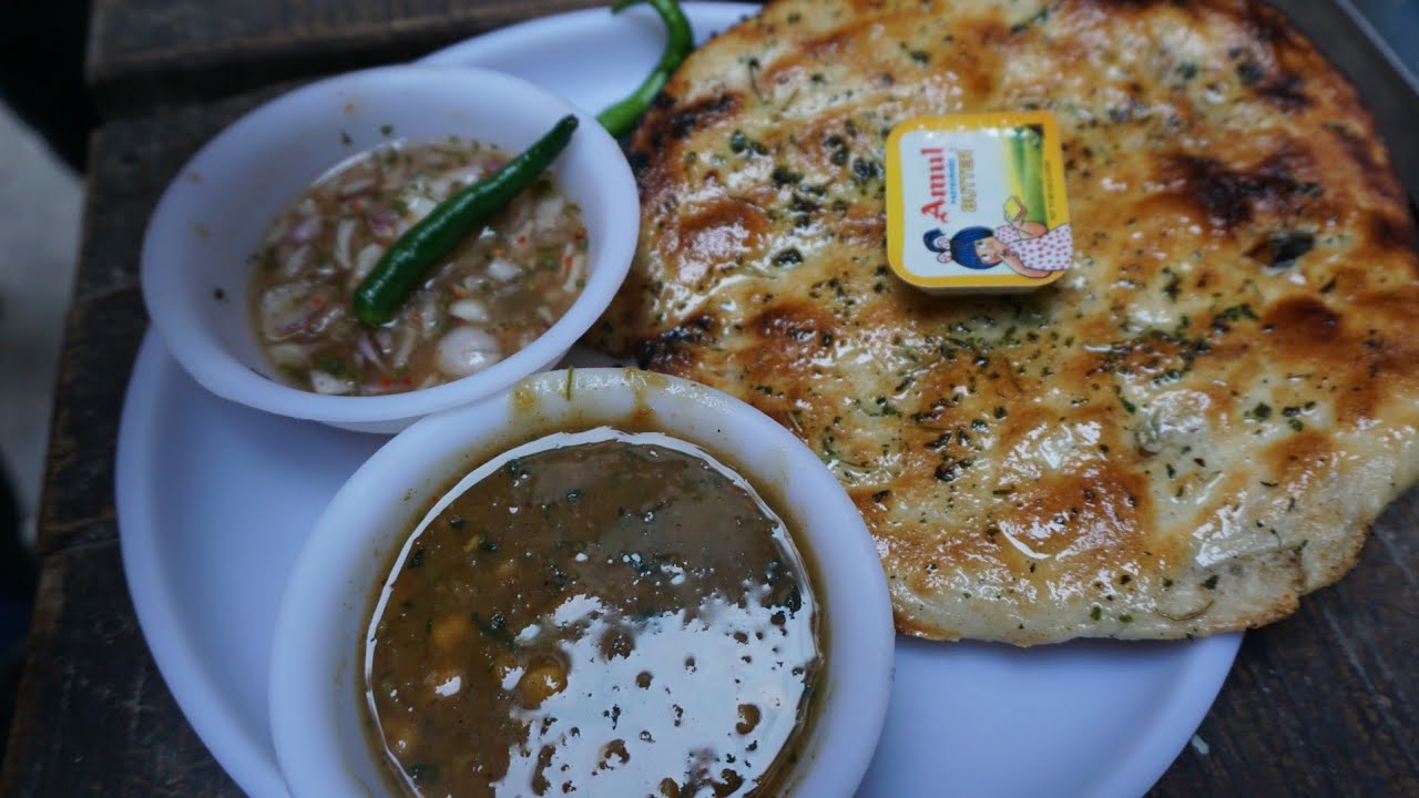 Street Food | Amritsar De Naan Chole | Amritsar | Amritsari Famous ...