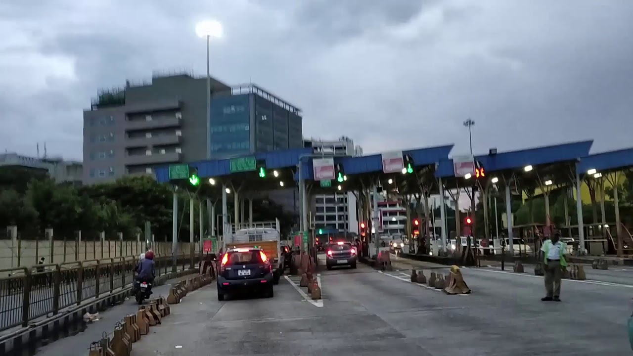 Bangalore Electronic City Flyover in 2 Minutes - Relaxing Road Video ...