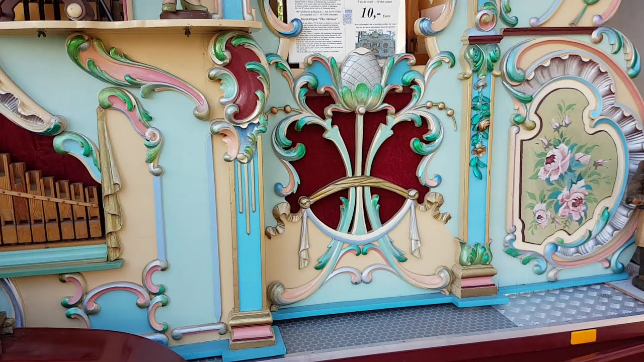 Netherlands, Keukenhof. Musical barrel organ - YouTube