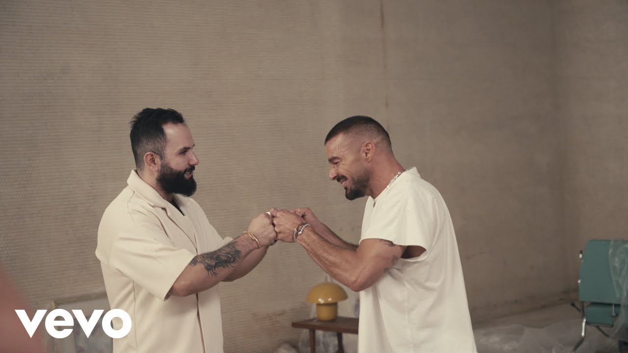 Ricky Martin, Carín León - A Medio Vivir (Behind the Scenes) - YouTube