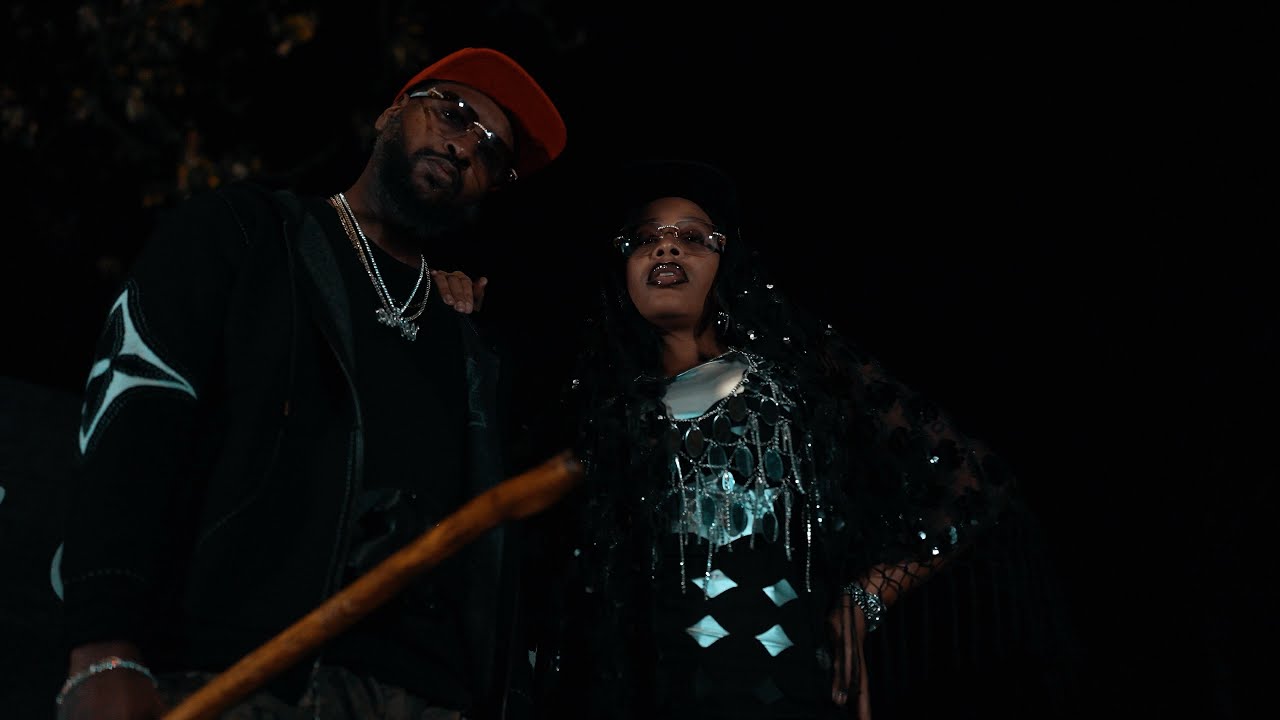 El Chanok Ft. Ahavah Ezra Sarah a.k.a Bobina - Official Music Video for ...