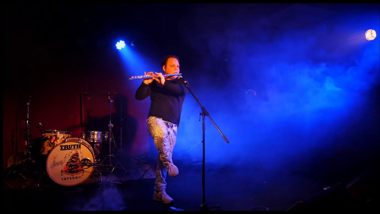 Adam Lebransky - Jethro Tull Set - Live at Mojos Bar Fremantle - YouTube