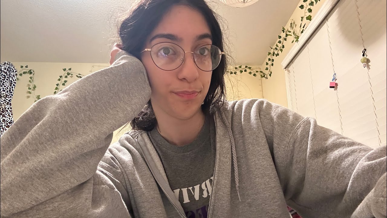 What’s in my bag as a 2nd year engineering student - YouTube