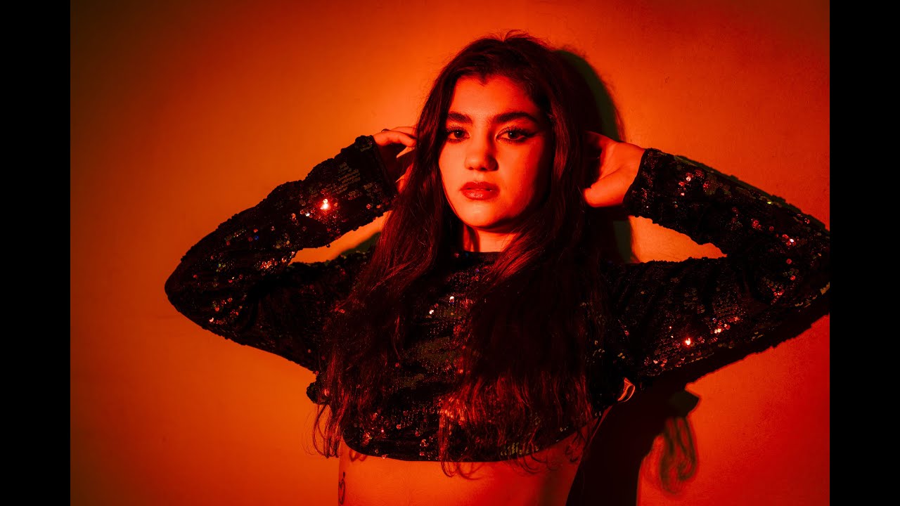 Sofia Becerra Feat Rulo- Entre tú y yo (Visualizer) - YouTube