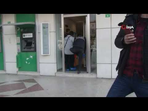 İzmir'de banka soygunu
