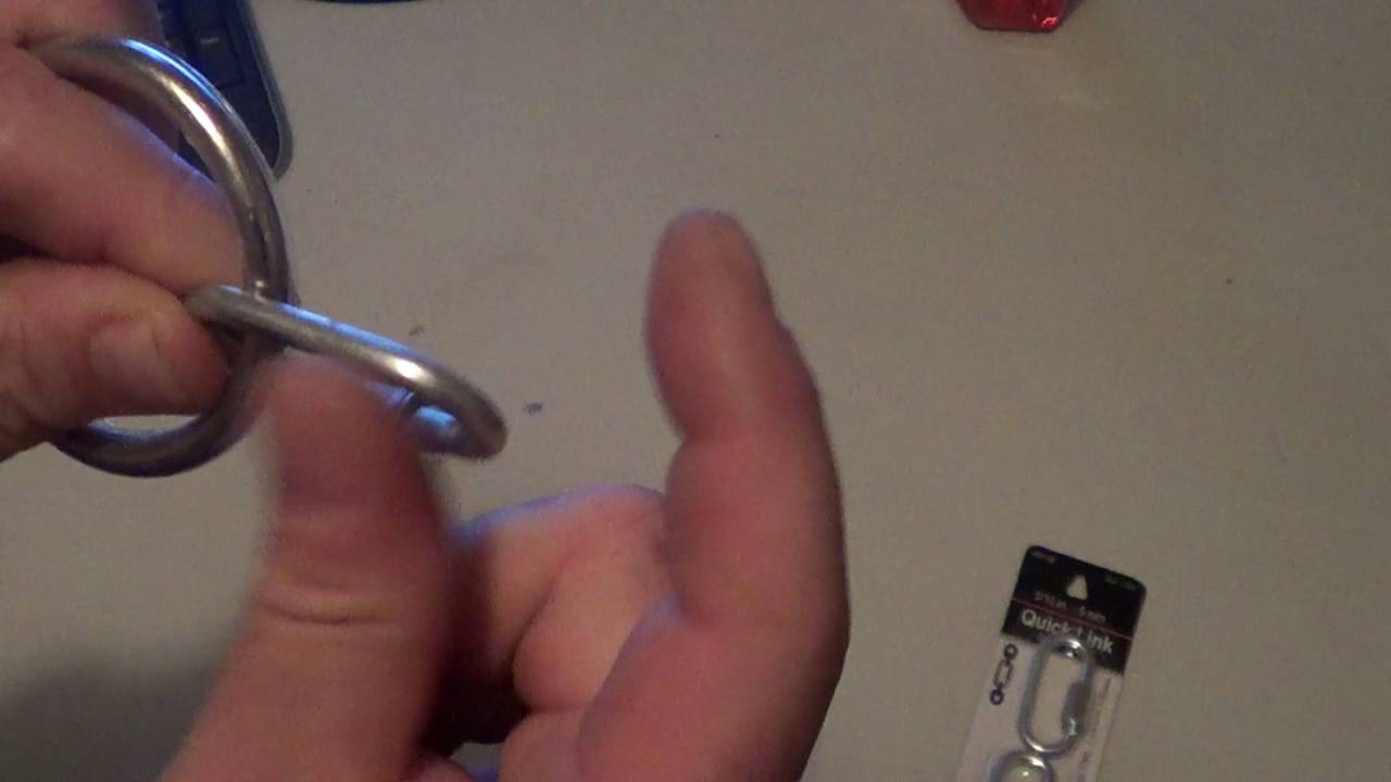 how to make an easy flashlight holder - YouTube