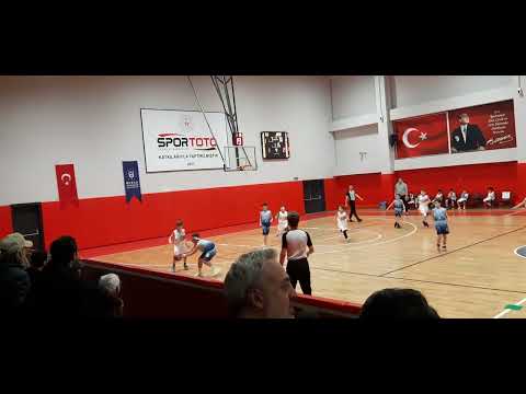 Resmi Basketbol Maçı Aktif Nesil 74-7 Free Stayle