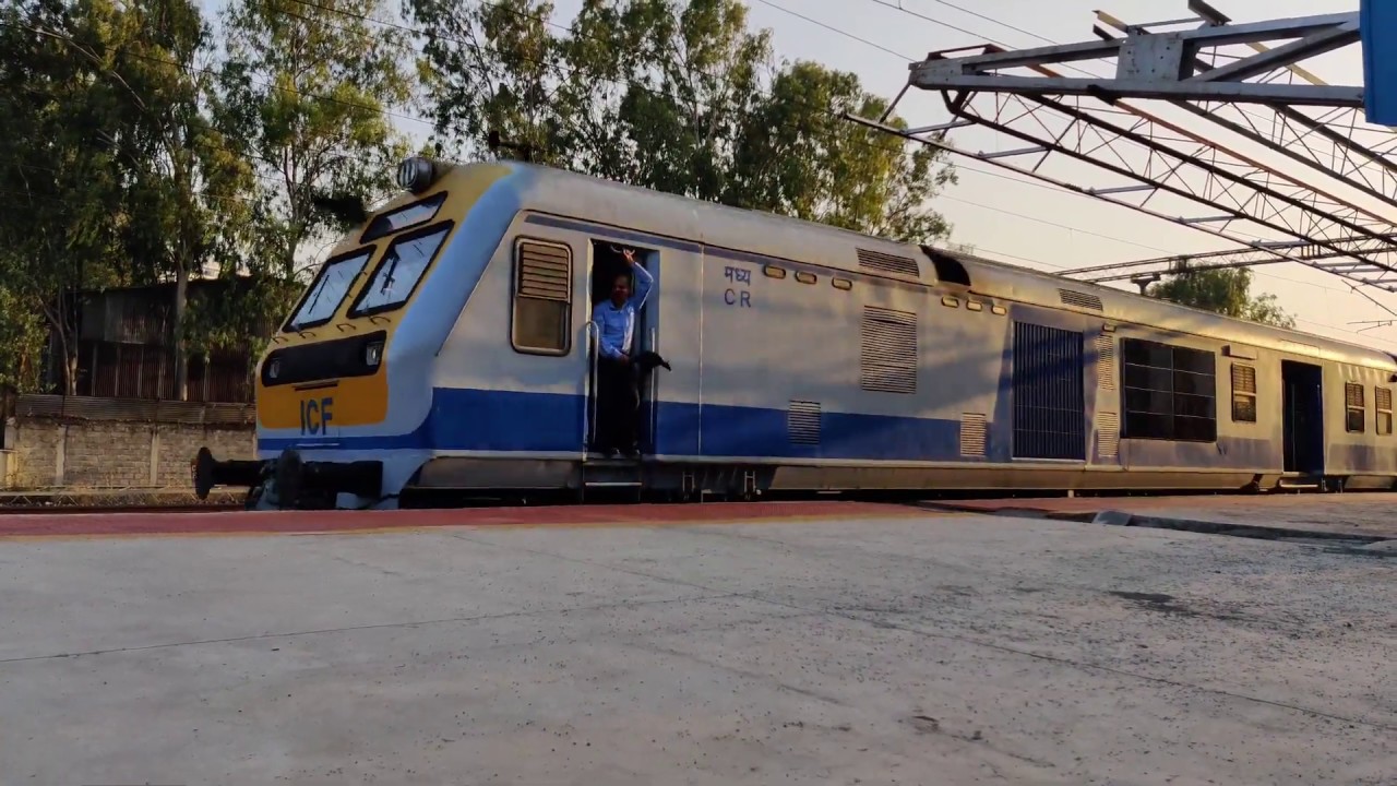 DEMU Local Train Running After 2 Months For Railway Staff Between PUNE ...