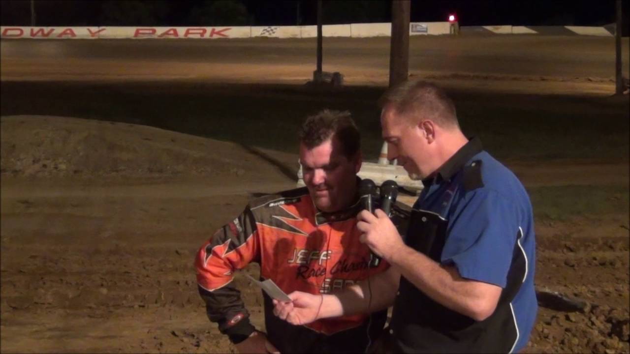 Tracy Readinger in victory lane at Path Valley Speedway 7-9-16 - YouTube