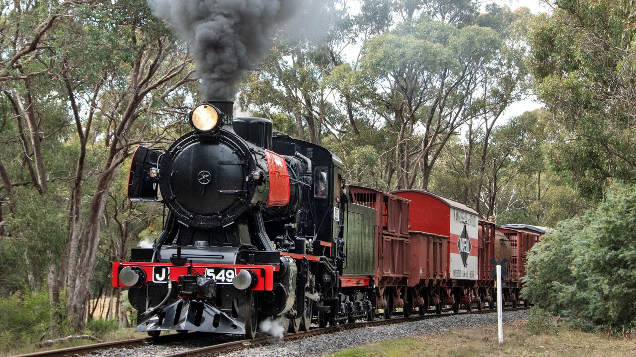 VGR J549 - First Public Train ex-Overhaul | 11/5/2024 - YouTube