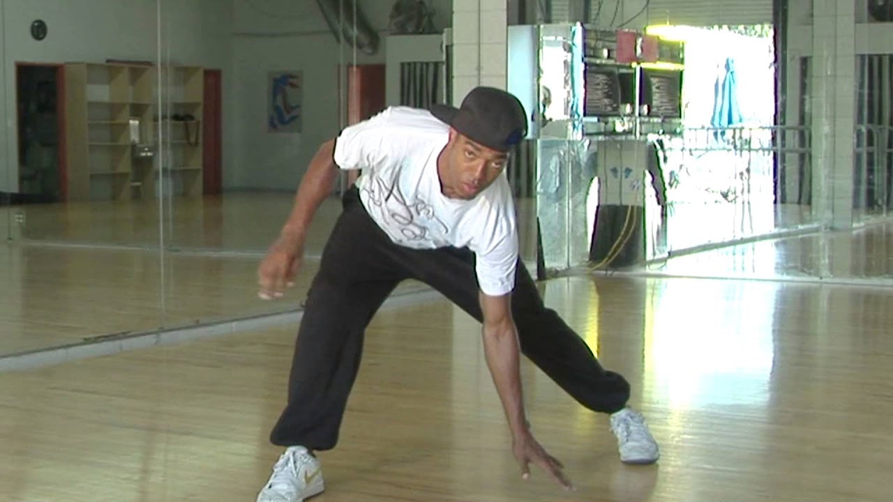 Learn How to do Flares in Break Dance : Break Dancing - YouTube